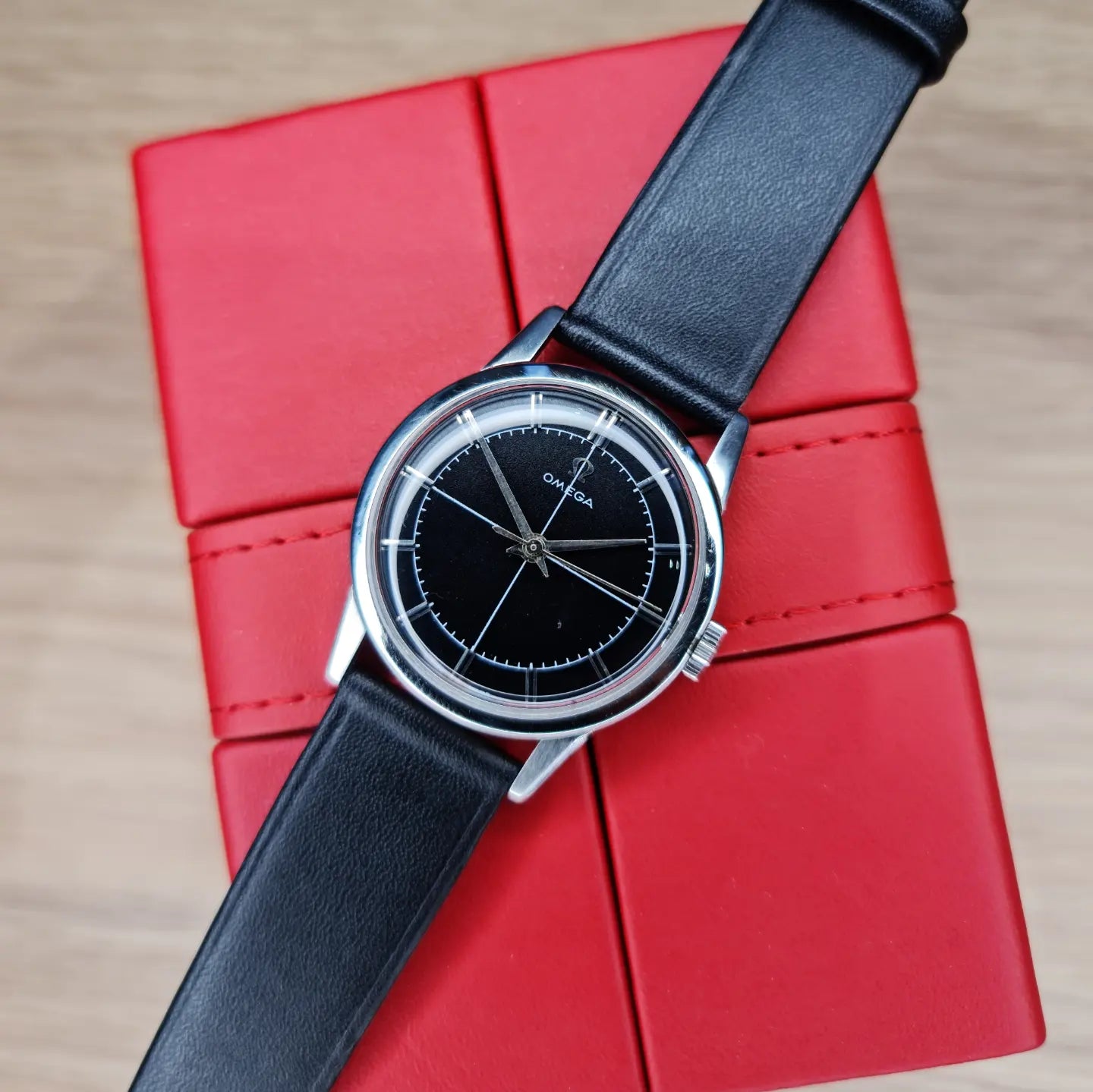 1961 Omega Cross Hair – Mr Watch Winder