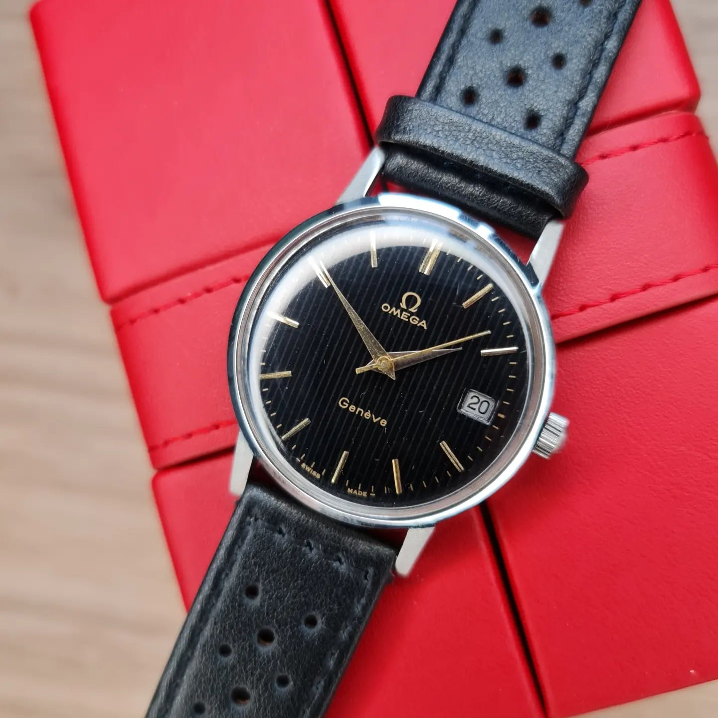1969 Omega Genève Line Dial – Mr Watch Winder